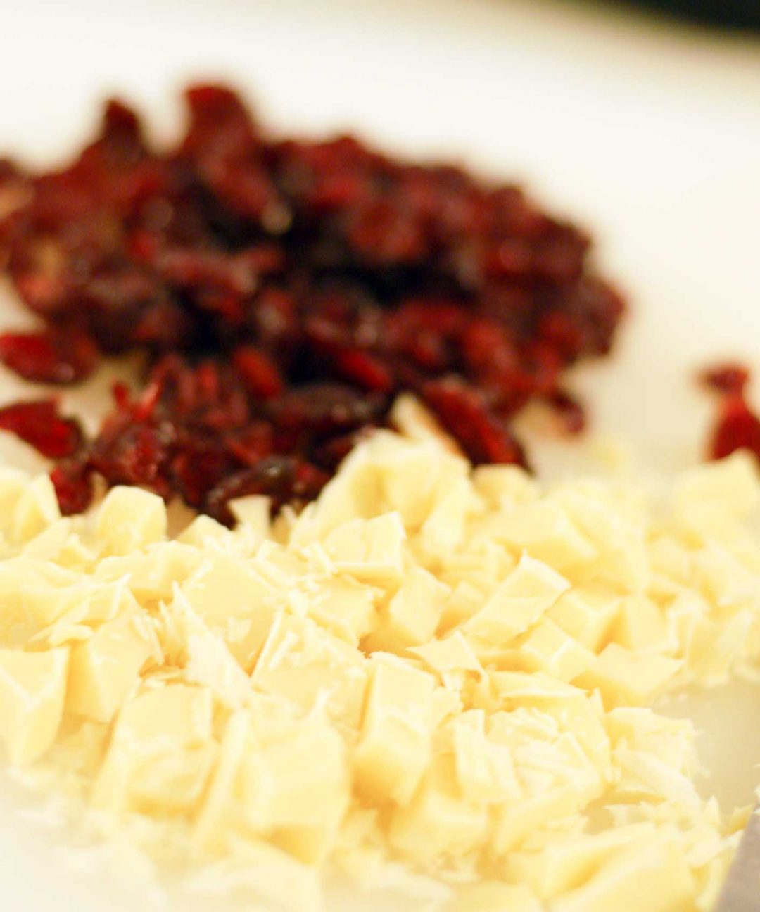 Tranbärskakor med vit choklad - recept från Söta saker